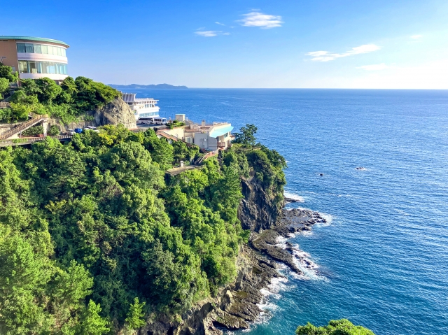 【保存版】車なしでも巡れる！日帰り熱海観光モデルコース徹底ガイド - Travenue〜旅の交差点で新しい発見を